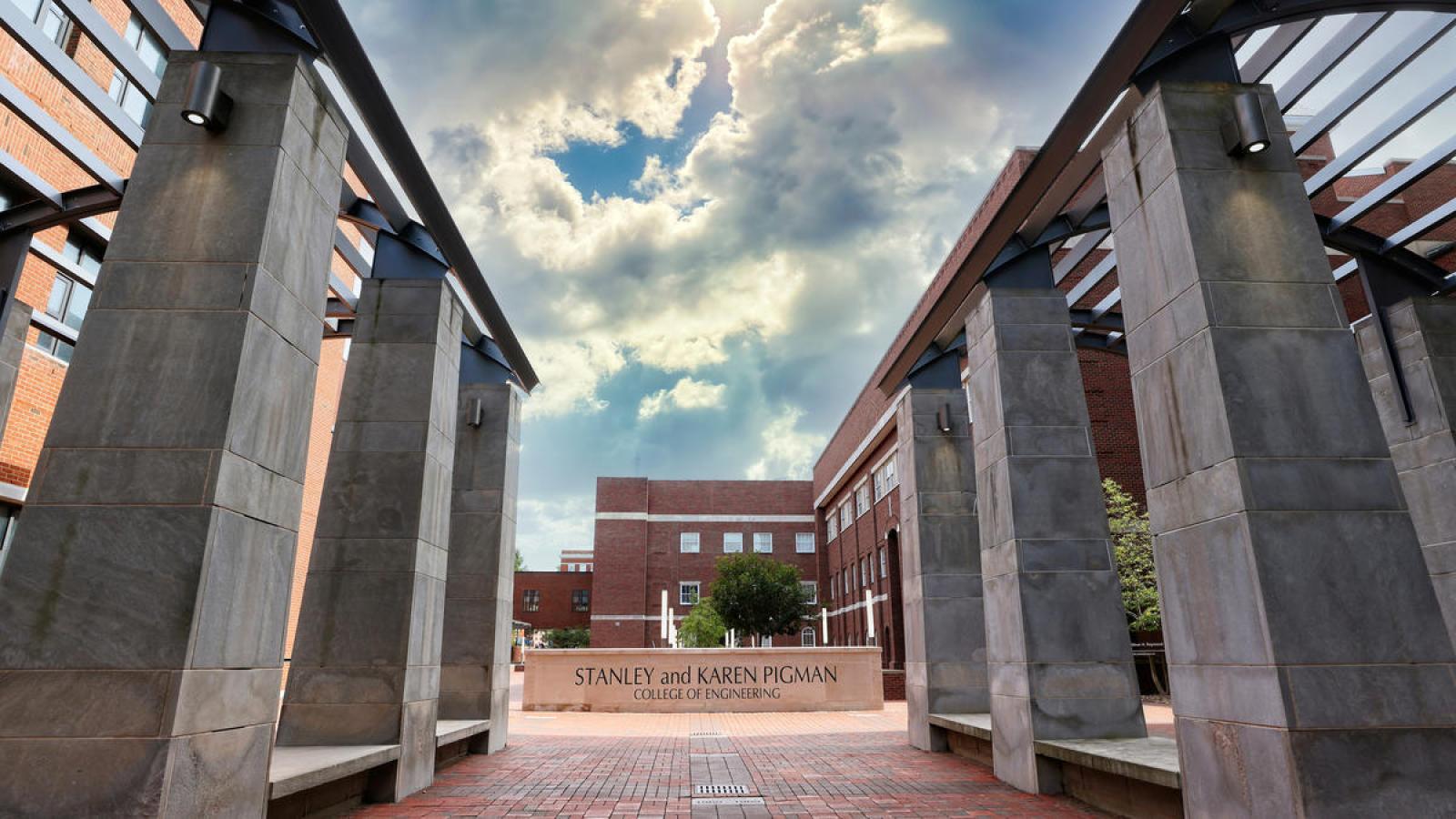 Spring 2024 Dean's List includes 953 engineering students | Stanley and ...